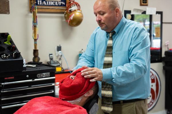 DEAN’S BARBER SHOP - Updated November 2025 - 16 Photos & 22 Reviews ...