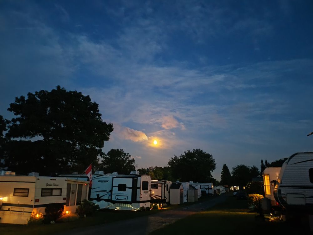 ELIM LODGE - Updated July 2025 - Request Information - 21 Photos - 696 ...