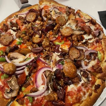 LASCARI’S ITALIAN CUCINA - 138 Photos & 306 Reviews - 1360 S Beach Blvd ...