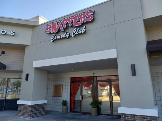 SNAPPERS COMEDY CLUB - Updated October 2025 - 54 Photos & 52 Reviews ...