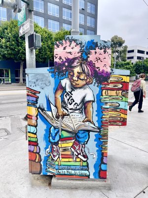 LONG BEACH PUBLIC LIBRARY - Updated January 2026 - 12 Photos & 11 ...