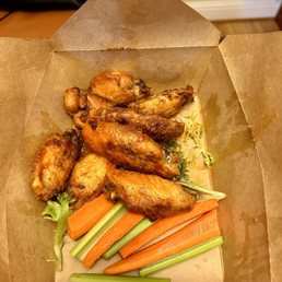 THE HARP BAR AND RESTAURANT - Updated December 2025 - 205 Photos & 205 ...