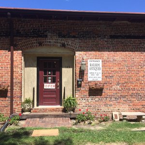 GOODWILL - ROCKINGHAM - 16 Photos - 705 US 74 Business, Rockingham ...