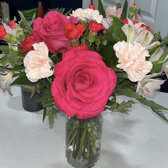 FLOWERS ON FOURTEENTH - Updated October 2024 - 102 Photos & 242 Reviews ...