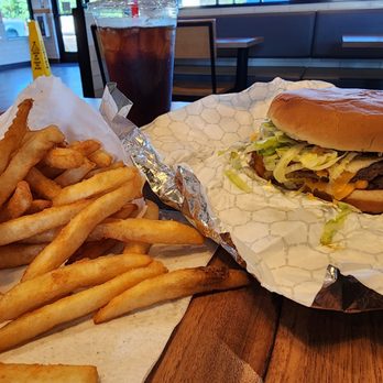 TIM’S DRIVE IN - Updated October 2025 - 16 Photos & 33 Reviews - 1113 N ...