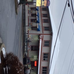 DELLIS’ RESTAURANT BAR & GRILL - Updated January 2026 - 89 Photos & 134 ...