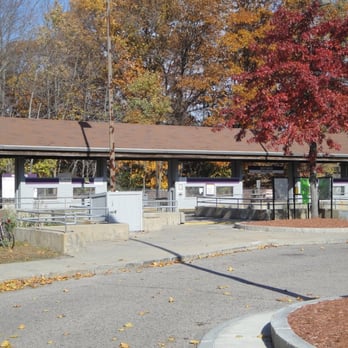 WEST NATICK MBTA STATION - Updated December 2025 - 13 Photos - 249 W ...