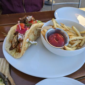 RADHAUS - Updated August 2024 - 1212 Photos & 685 Reviews - 2 Marina ...