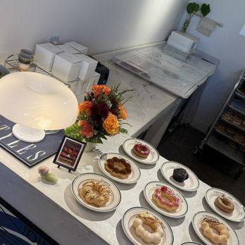 KIN BAKESHOP - Updated November 2024 - 514 Photos & 195 Reviews - 199 S ...