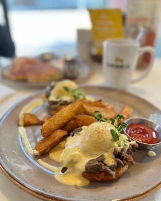 OEB BREAKFAST CO. - LIBERTY VILLAGE - Updated December 2024 - 459 ...