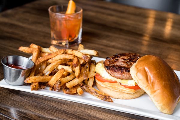 GREEN STREET LOCAL - 192 Photos & 181 Reviews - Sports Bars - 130 S ...