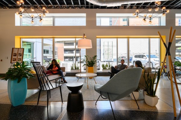 REGUS GROUP - Updated May 2025 - 14 Photos - 1919 Mckinney Ave, Dallas ...