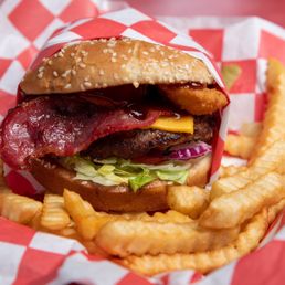 SUPER BURGER DRIVE IN - Updated August 2024 - 91 Photos & 112 Reviews ...