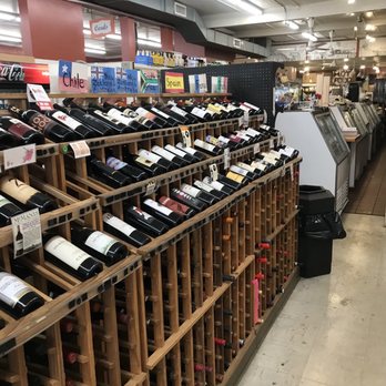 WELLFLEET MARKETPLACE - Updated June 2025 - 21 Photos & 54 Reviews ...