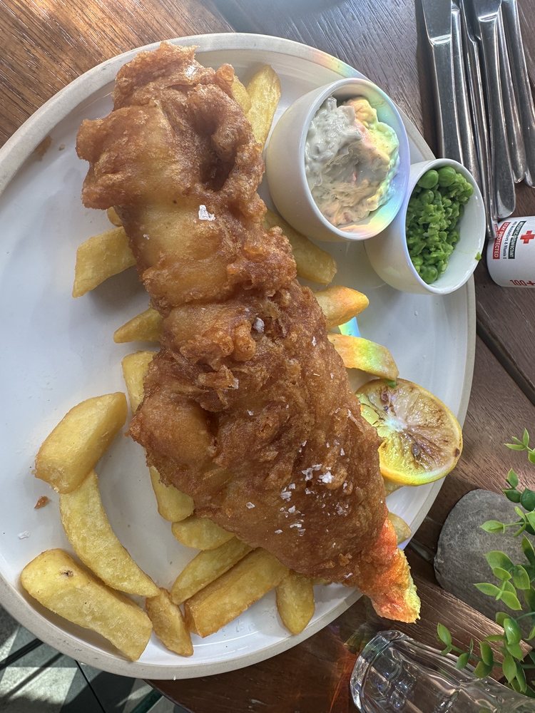 THE PHOENIX - Updated May 2025 - 70 Photos & 80 Reviews - 14 Palace ...