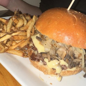 THE BURGER LOFT - Updated October 2024 - 280 Photos & 491 Reviews - 395 ...