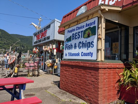 THE SPOT - Updated July 2024 - 15 Photos & 10 Reviews - 304 Mooring ...