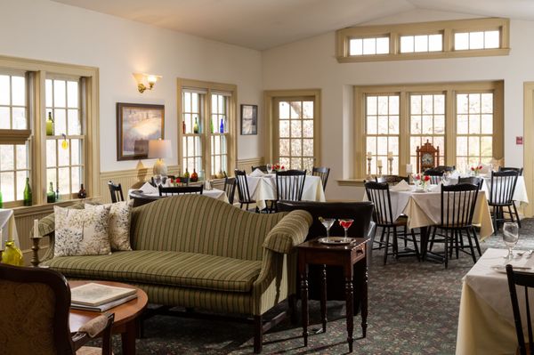 CHESTERFIELD INN - Updated November 2025 - 87 Photos & 53 Reviews - 20 ...