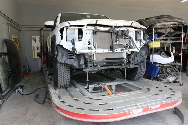 CARSTAR BELL AUTO COLLISION CENTER - Updated December 2025 - 66 Photos ...