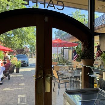 DOLCE CAFFE - Updated September 2025 - 258 Photos & 166 Reviews - 3882 ...