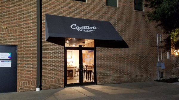 CAVALIER’S COFFEEHOUSE - Updated May 2024 - 31 Photos & 19 Reviews ...