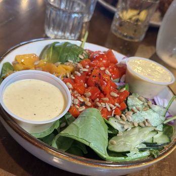 CASCADE LODGE & RESTAURANT - Updated August 2025 - 152 Photos & 140 ...