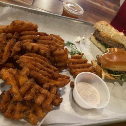 BARREL 17 - Updated July 2025 - 469 Photos & 427 Reviews - 1706 ...