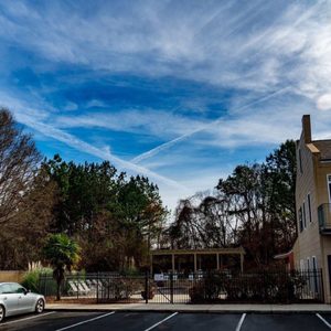 191 COLLEGE - Updated December 2025 - 26 Photos - 191 N College St ...