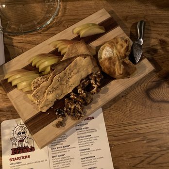 FINICKY FRANKS - Updated July 2025 - 133 Photos & 132 Reviews - 9520 ...