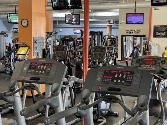 TX FITNESS - Updated October 2025 - 34 Photos & 19 Reviews - 127 E Hwy ...