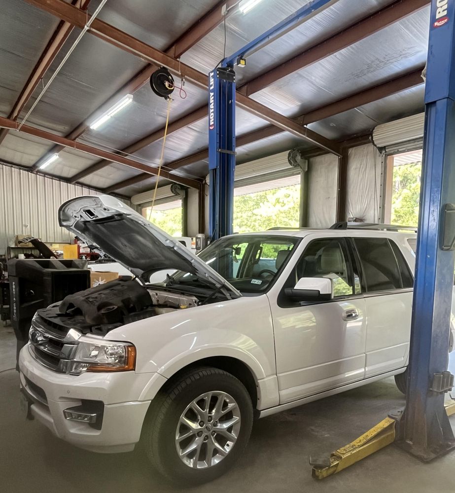 CLEVELAND DIESEL AUTO & TIRE - Updated October 2025 - 26498 E Houston ...