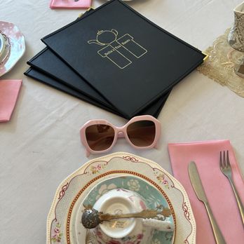 BELLA’S TEA ROOM - Updated December 2025 - 53 Photos & 16 Reviews - 421 ...