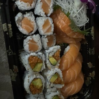 SUSHI UMI - Updated June 2025 - 107 Photos & 41 Reviews - 7599 Colshire ...