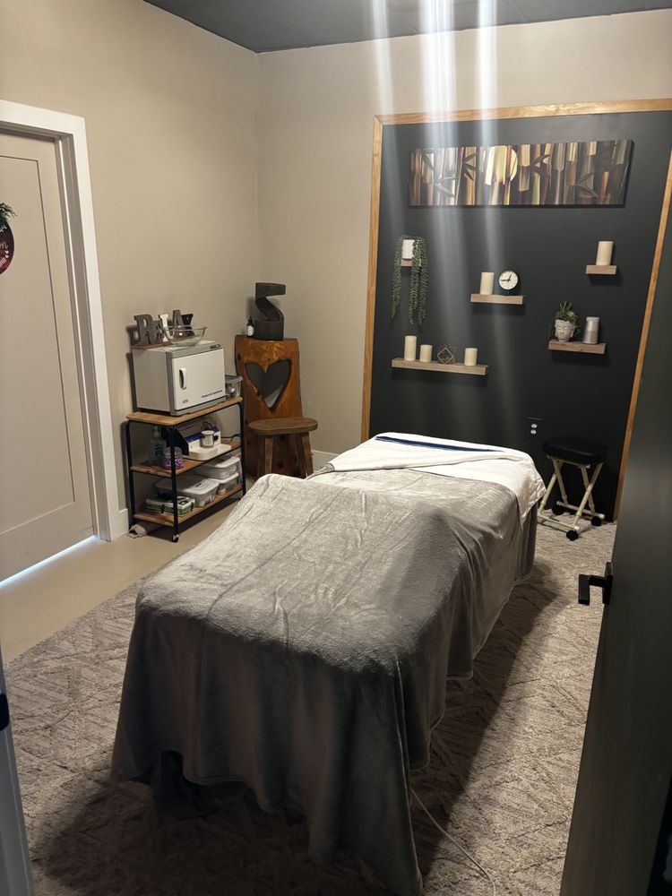 BEAUTY RESCUE - Updated December 2025 - Request an Appointment - 18990 ...