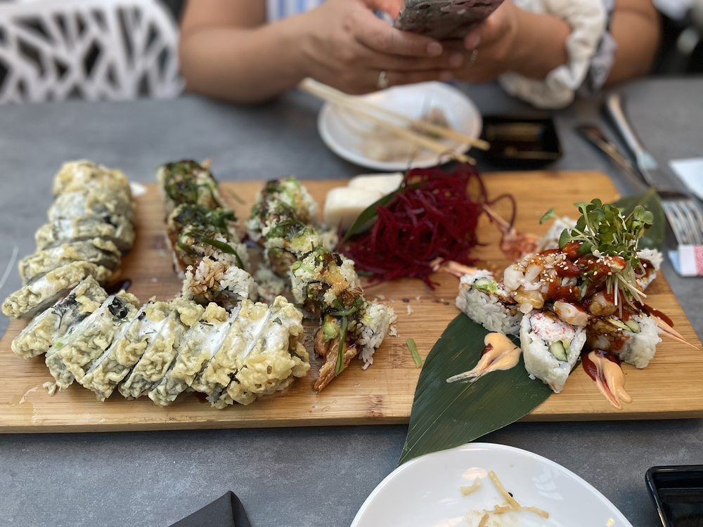 CRAVE - 118 Photos & 68 Reviews - 220 Broadway Ave S, Rochester ...