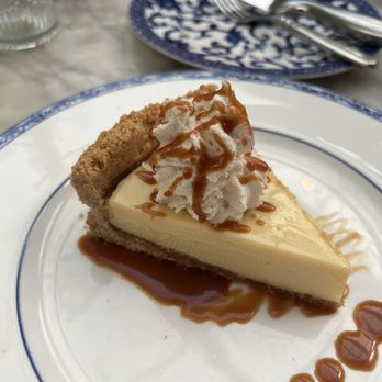 BLUE DOOR KITCHEN & GARDEN - Updated September 2024 - 1120 Photos & 765 ...