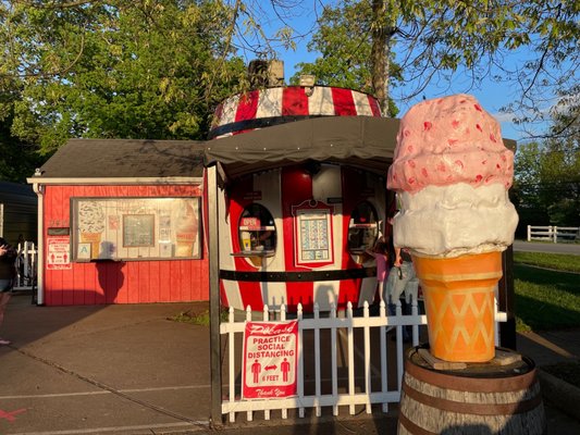 BARREL OF FUN ICE CREAM - Updated July 2025 - 80 Photos & 81 Reviews ...