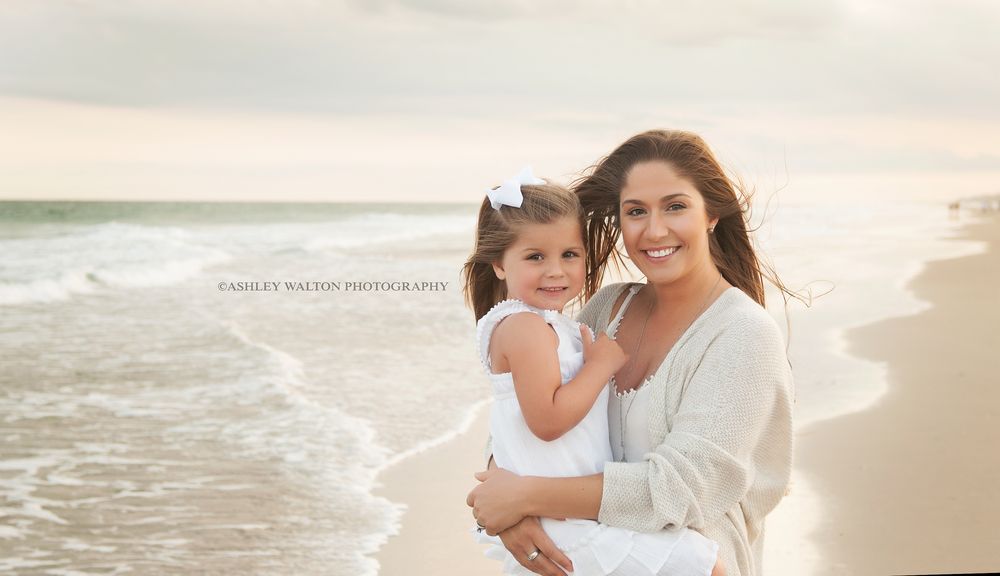 ASHLEY WALTON PHOTOGRAPHY - Updated May 2025 - 12 Photos - 106 Fodder ...