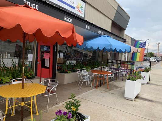 RAINBOW BISTRO - Updated October 2025 - 32 Photos & 33 Reviews - 2215 ...