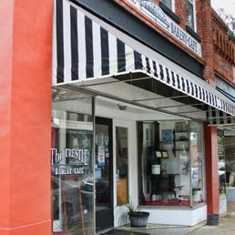 THE TRESTLE - Updated July 2025 - 180 Photos & 129 Reviews - 308 Main ...