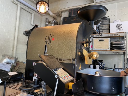GLITCH COFFEE & ROASTERS - 159 Photos & 35 Reviews - 神田錦町3-16, 千代田区 ...