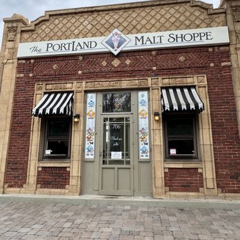 THE PORTLAND MALT SHOPPE - Updated September 2025 - 95 Photos & 118 ...