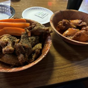 WINGS PLUS - Updated December 2025 - 259 Photos & 412 Reviews - 87 W ...