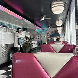 BEEPS DINER - Updated February 2025 - 374 Photos & 482 Reviews - 2597 ...