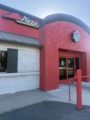 PIZZA HUT - Updated January 2026 - 53 Photos & 80 Reviews - 20377 ...