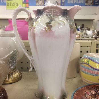 GOODWILL RETAIL STORE AND DONATION CENTER - Updated October 2025 - 20 ...