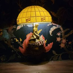 TOWNHOUSE COCKTAILS - Updated July 2025 - 150 Photos & 442 Reviews - 52 ...