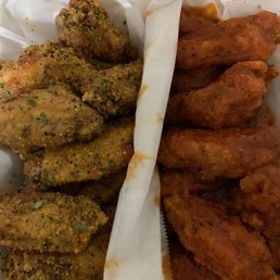 WINGS 2 GO - Updated November 2025 - 249 Photos & 410 Reviews - 10925 ...