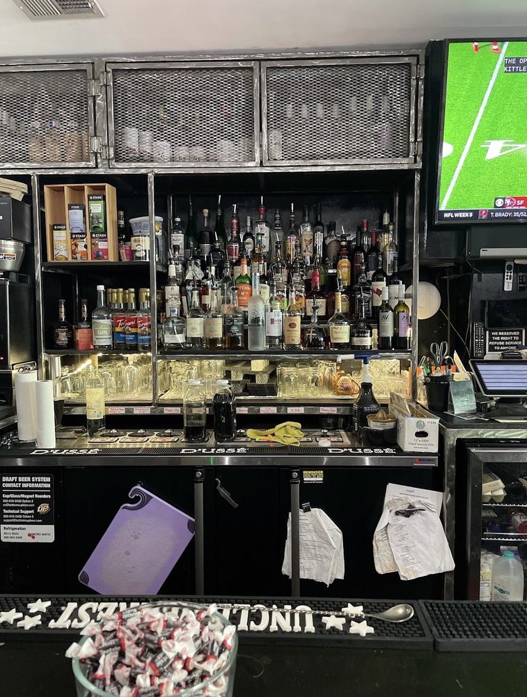 16TH STREET BAR - 30 Photos & 74 Reviews - 75 E 16th St, Chicago ...