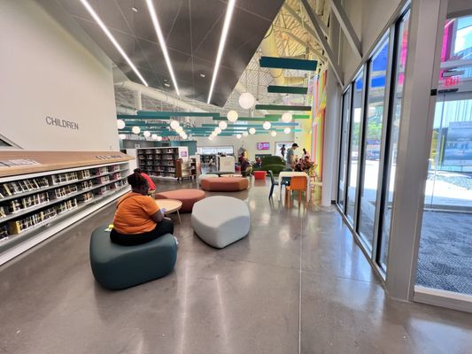 SHANNON WALKER LIBRARY - Updated October 2025 - 71 Photos & 10 Reviews ...